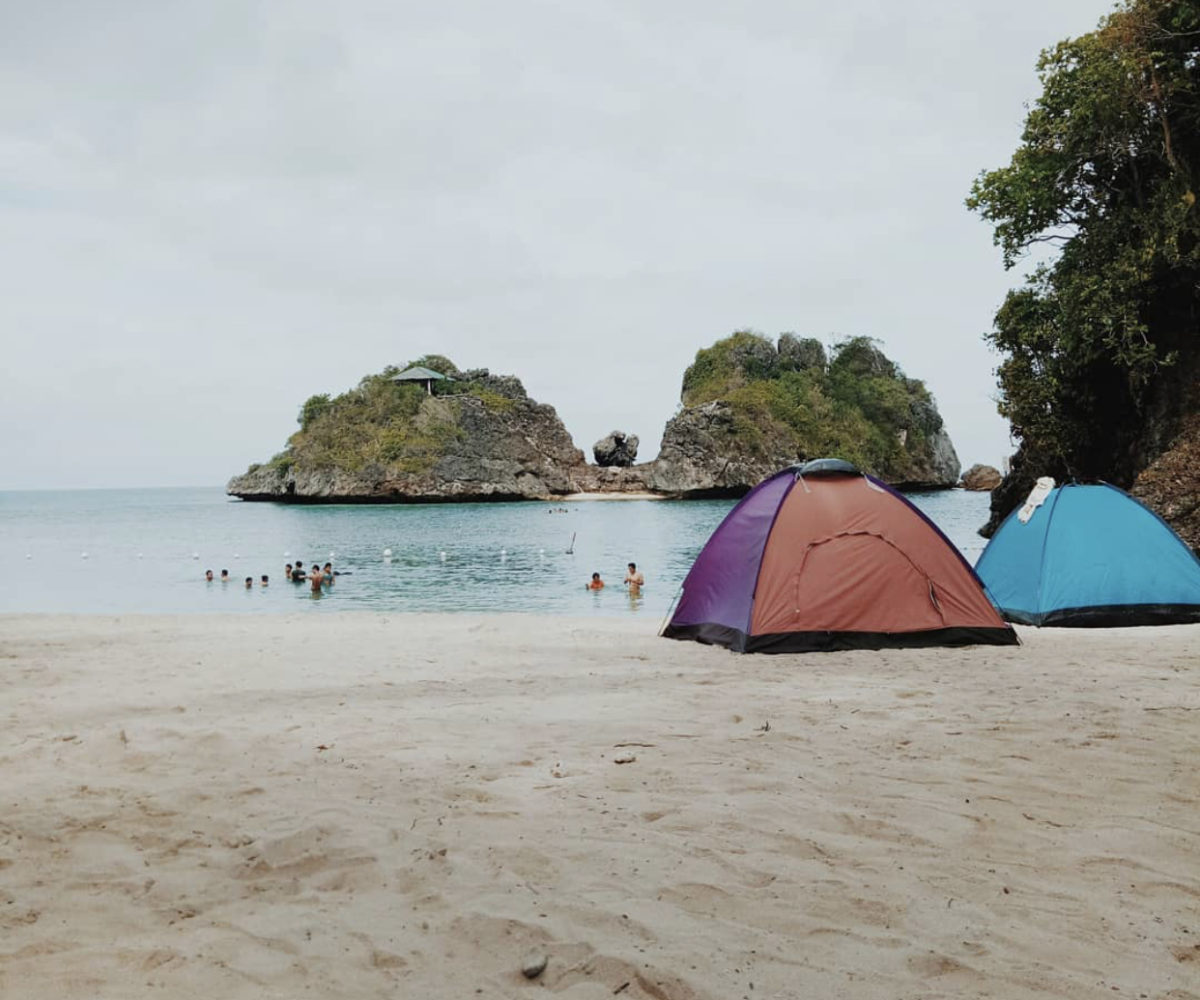 Tatlong Pulo Beach| Beach Resort For Sale | Global Properties Consultants