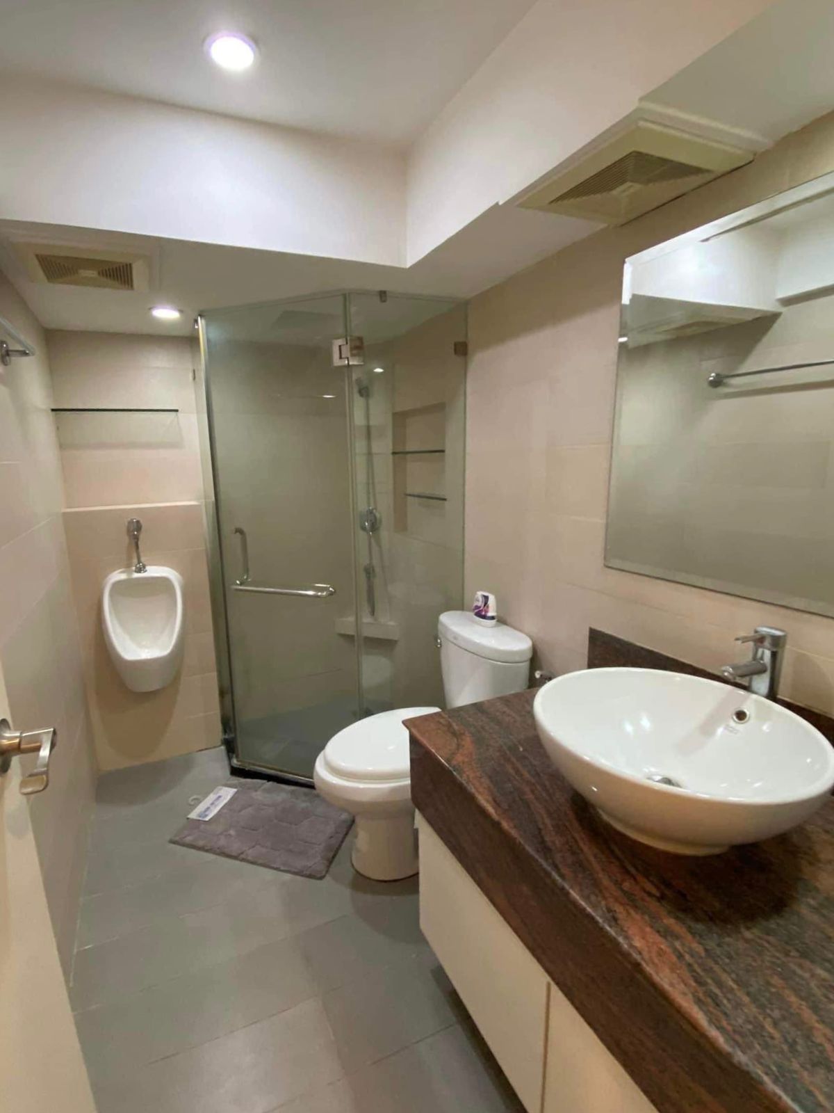 Loft Style, 2 bedroom, Bellagio Tower 2, BGC, Taguig Condo Featured, For Rent in BGC (Bonifacio ...