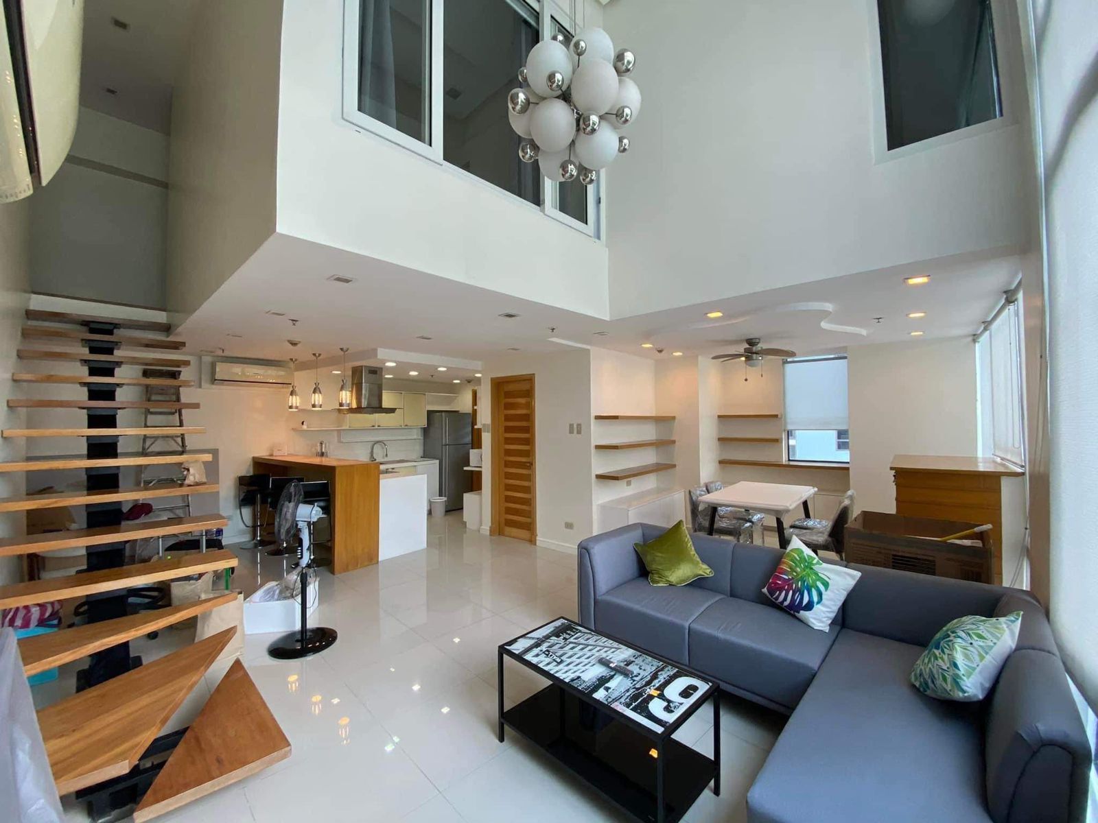 Loft Style, 2 bedroom, Bellagio Tower 2, BGC, Taguig Condo Featured, For Rent in BGC (Bonifacio ...