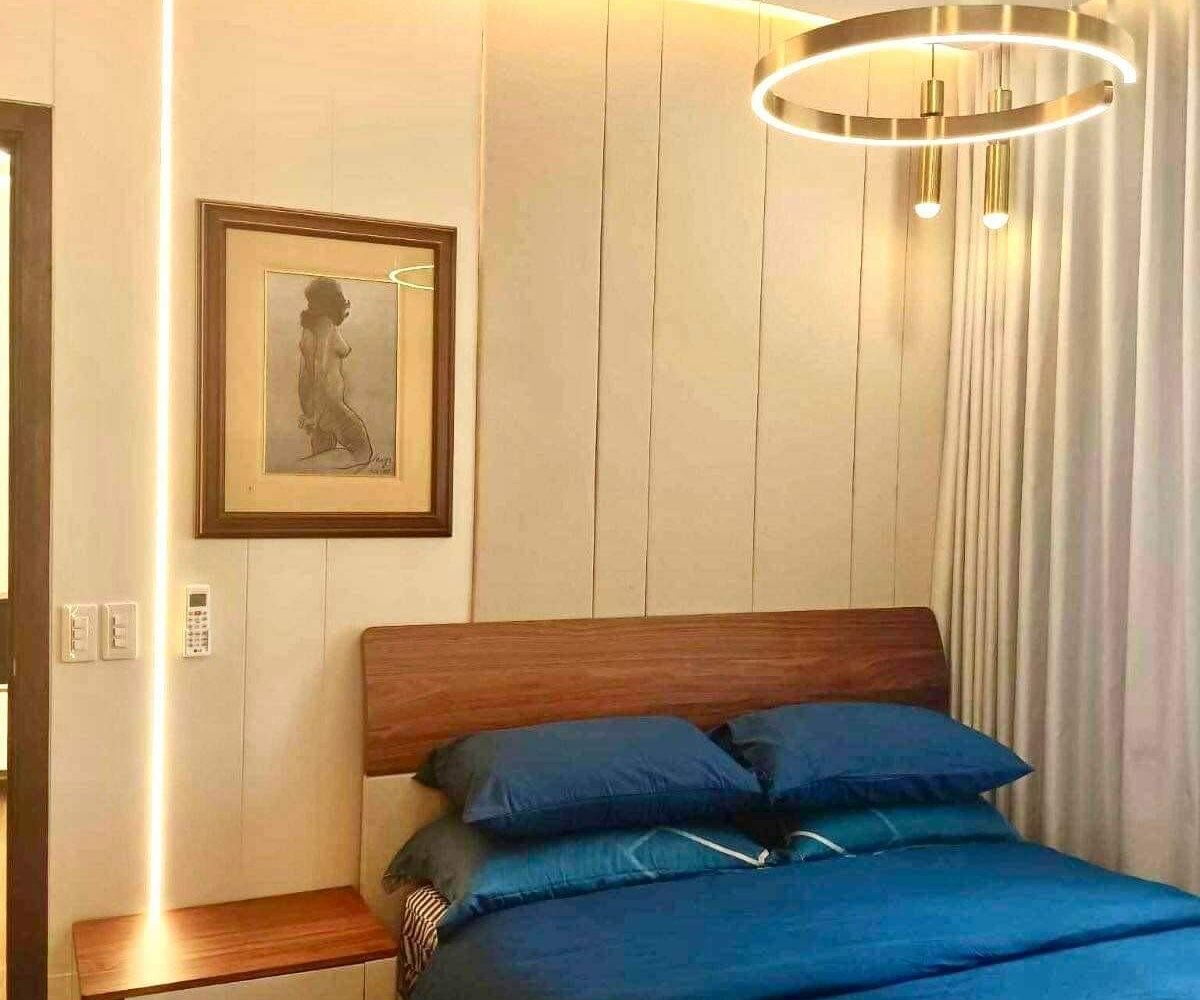 Tastefully Designed 1 bedroom Unit, Lower Penthouse at Verve Residences ...